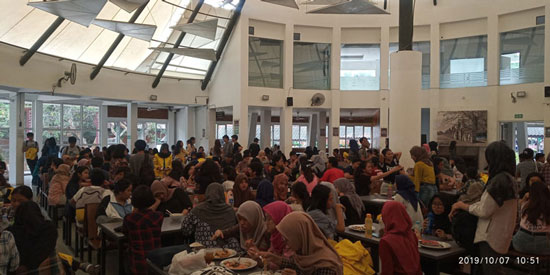 Warung Legendaris 9 Kampus Ternama